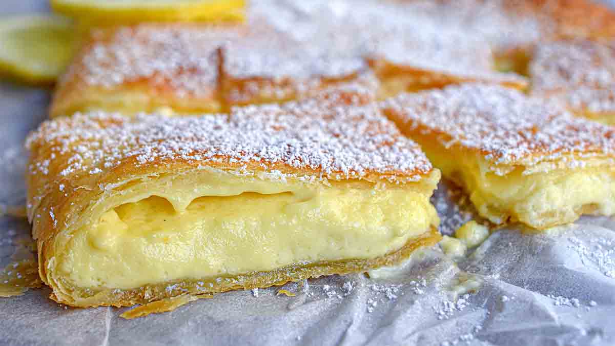 Feuilleté au mascarpone et à la crème anglaise succulent