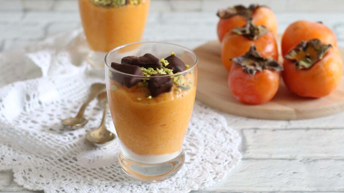 Verrines de kaki au yaourt et au chocolat fabuleuses
