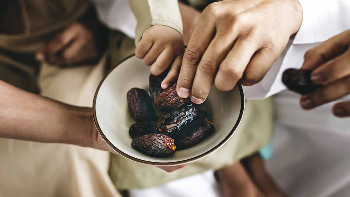 Découvrez les bienfaits de manger 3 dattes par jour ! C’est recommandé ...