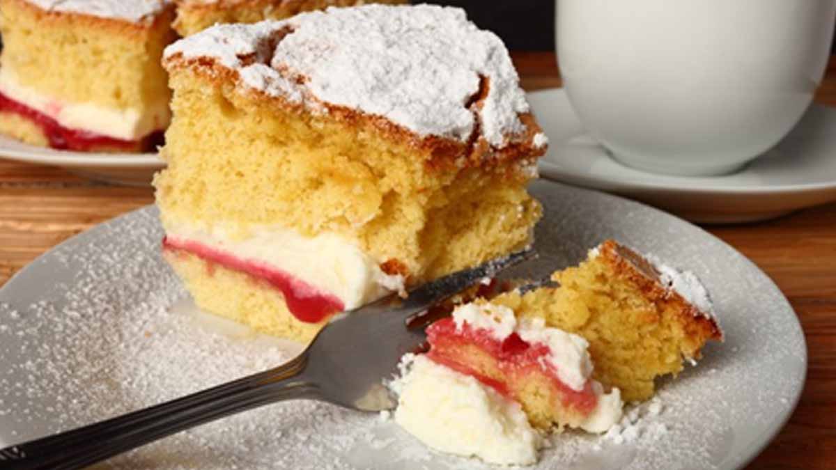 Gâteau de la Reine Victoria: super moelleux et haut