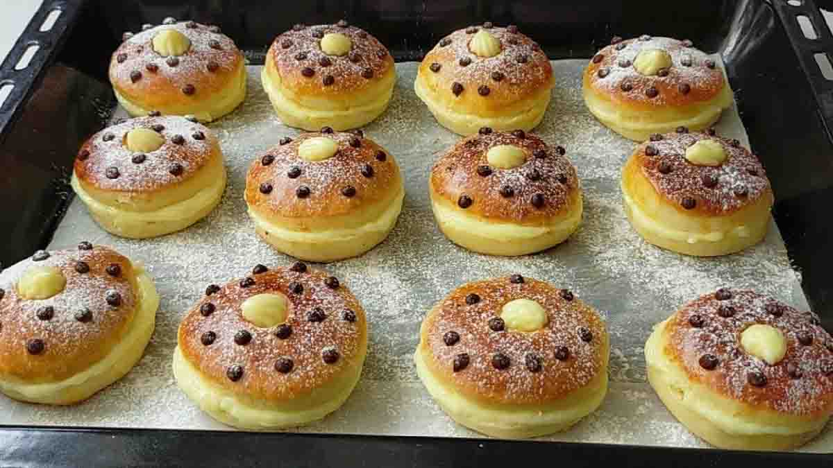 Beignets à la crème et aux pépites de chocolat: très délicieux et ...