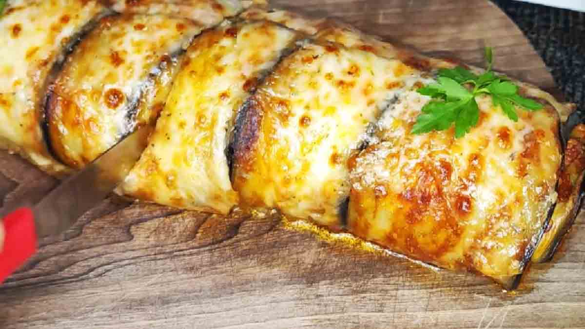 Rouleau d'aubergines à la viande hachée: filandreux et plein de saveur